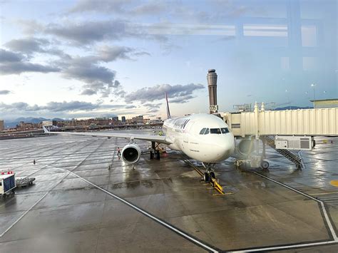 SriLankan Airlines Welcomes New Airbus A330-200, Signaling Strategic ...