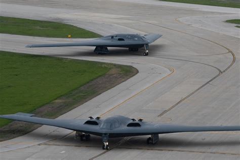 The B-2 Spirit: How the World’s Most Elusive Bomber Was Captured by ...