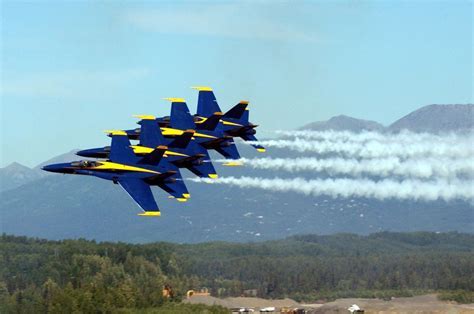 The Guide to Blue Angels Formation Names - Bolt Flight