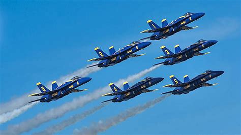 Where Are the Blue Angels Based? - Bolt Flight