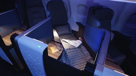 How Long-Haul Airlines Are Revolutionizing Business Class Experience on ...