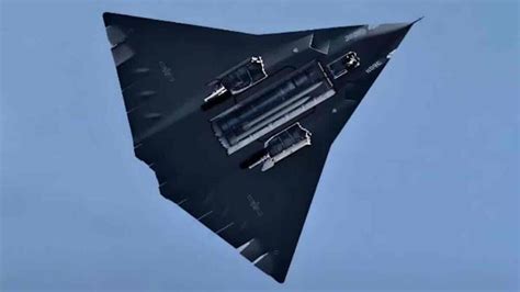 China Surges Ahead in Sixth-Generation Fighter Jet Race with J-36 and J ...