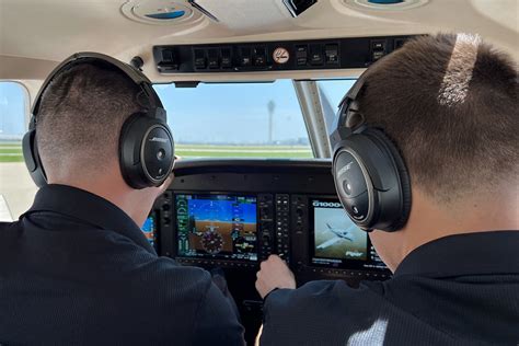 Is It Hard to Get a Pilot License? - Bolt Flight