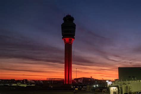 Severe Thunderstorms Trigger Over 300 Flight Delays and Cancellations ...