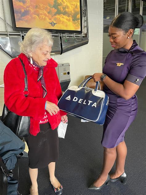 The Best Company for Flight Attendants: Top Airlines Ranked by Pay, Perks, and Career Growth ...