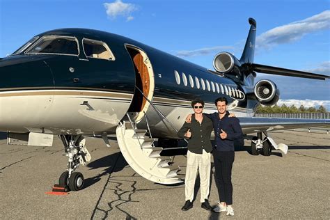 Delta Air Lines Leads a Premium Travel Revolution: Uniting with United ...