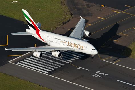 Where Emirates Flies the A380 in the US: 5 Major Airports Serving the ...