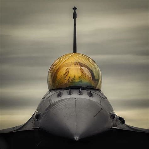 F-2 vs. F-16: A Comprehensive Comparison - Bolt Flight