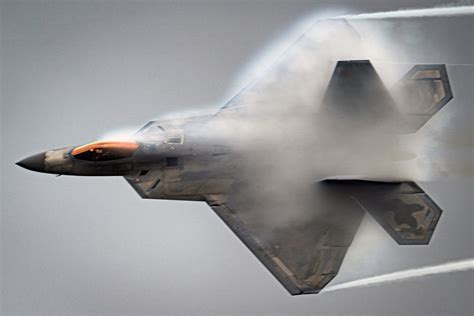 F-22 Raptor Auxiliary Power Unit (APU): A Comprehensive Analysis - Bolt ...