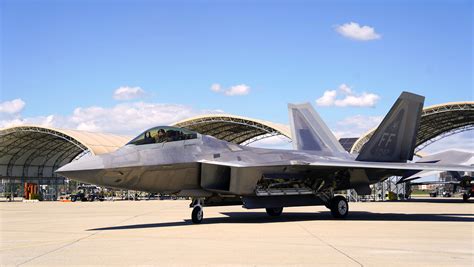 F-22 Combat Range: A Comprehensive Analysis - Bolt Flight