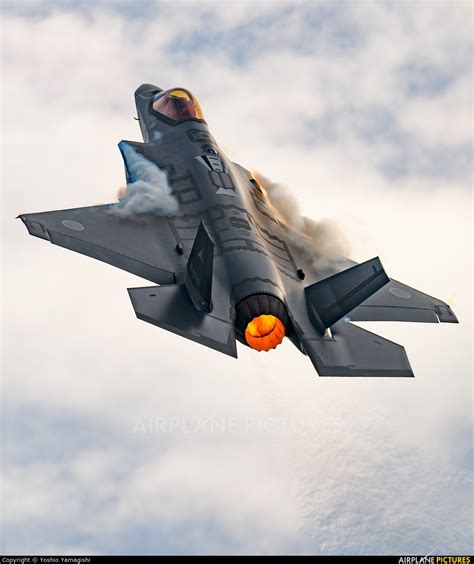 Japan Receives New F-35 Lightning Fighters From US: A Strategic Leap in ...