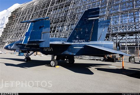 F/A-18 Legacy Hornet: The Backbone of Naval Aviation - Bolt Flight