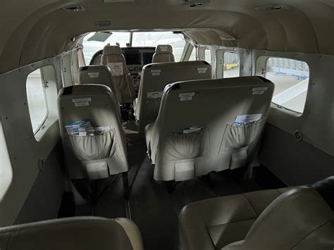 FitsAir Flights - Bolt Flight