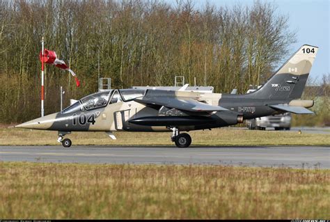 Dassault/Dornier Alpha Jet: Legacy of a Franco-German Powerhouse - Bolt ...