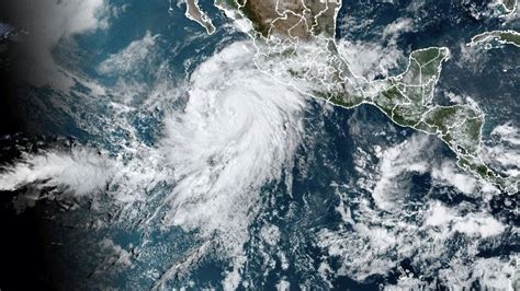 Mexico Faces Severe Travel Disruptions as Hurricane Erick Approaches ...
