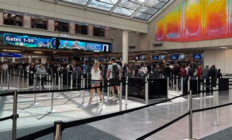 TSA Rules: Can You Bring a Razor on a Plane? - Bolt Flight