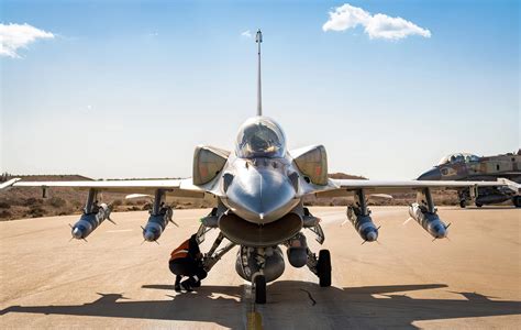 F-16 Operators: A Global Overview of the Legendary Fighter Jet - Bolt ...