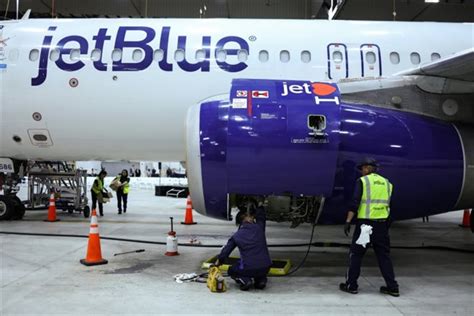 JetBlue Flight from Santiago to New York Makes Emergency Return After ...