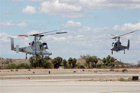 How Much Weight Can a Helicopter Lift? - Bolt Flight