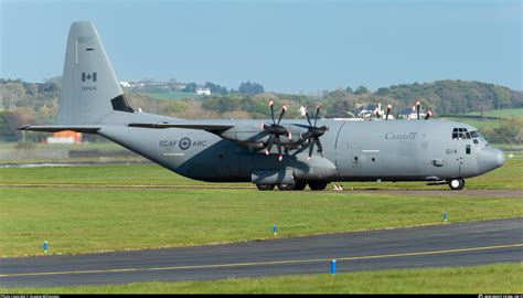 What Does a Loadmaster Do? - Bolt Flight