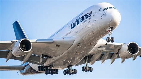 Superjumbo Service Returns: Every Airbus A380 Route to the United ...