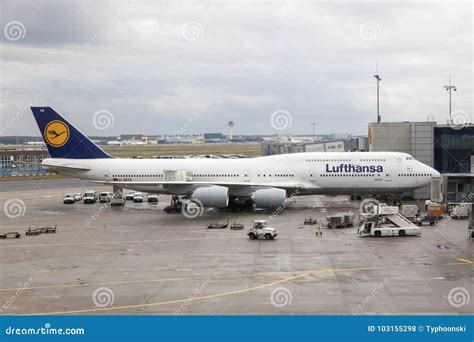 These Are The Shortest Boeing 747 Routes Still Flying This Summer ...