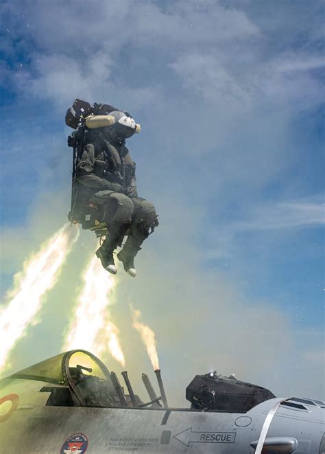 F/A-18 Canopy: Design, Functionality, and Innovations - Bolt Flight