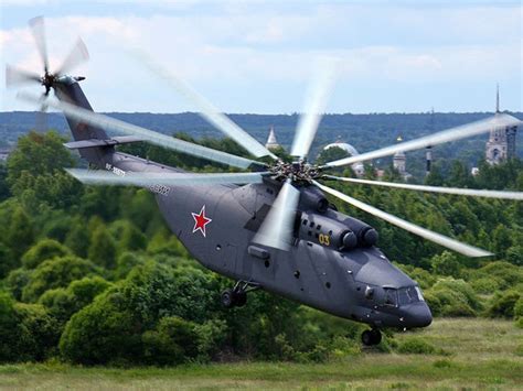 The Top 10 Heavy Lift Helicopters for 2025 - Bolt Flight