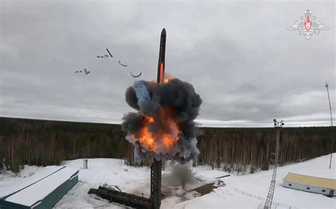 Russia Begins Mass Production of Oreshnik: Inside the Kremlin’s Most Lethal Hypersonic Missile ...