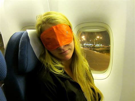 What Is a Red Eye Flight? - Bolt Flight