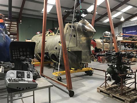 Why the Piasecki H-21 Was Called the 'Flying Banana' — A Revolutionary ...