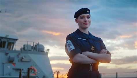 UK Begins Mass Production of SG-1 Fathom Naval Drones to Boost Royal ...