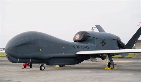 RQ-4 Global Hawk: The Pinnacle of High-Altitude Reconnaissance - Bolt ...