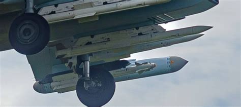 Russian Air Force Deploys Advanced R-77M Air-to-Air Missile in Ukraine ...
