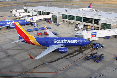 Southwest Airlines Ends Free Bags and Open Seating in Landmark Policy ...