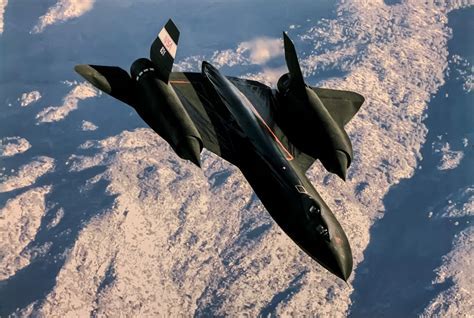 SR-71 Blackbird: Revealing the Untouchable Speed of the World’s Fastest ...