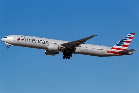 American Airlines' 25-Year-Old Boeing 777-200ERs: Where They're Flying ...