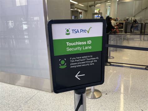 American Airlines Unveils Touchless ID at DCA, Ushering in a New Era of ...