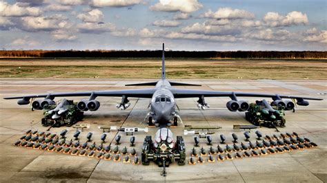 The US Military’s Bomber Fleet: How Many Are in Service Today? - Bolt ...