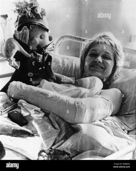 5 Tragic Plane Crashes with Only One Survivor - Bolt Flight