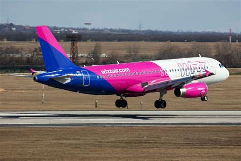 Wizz Air Expands Horizons with New Birmingham to Suceava Route ...