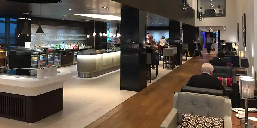 How to Access British Airways Lounges in 2024 - Bolt Flight