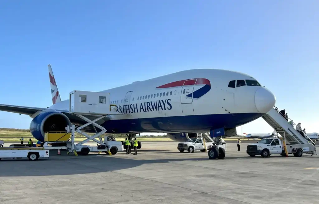 Top 10 Largest Passenger Aircraft in the World - Bolt Flight