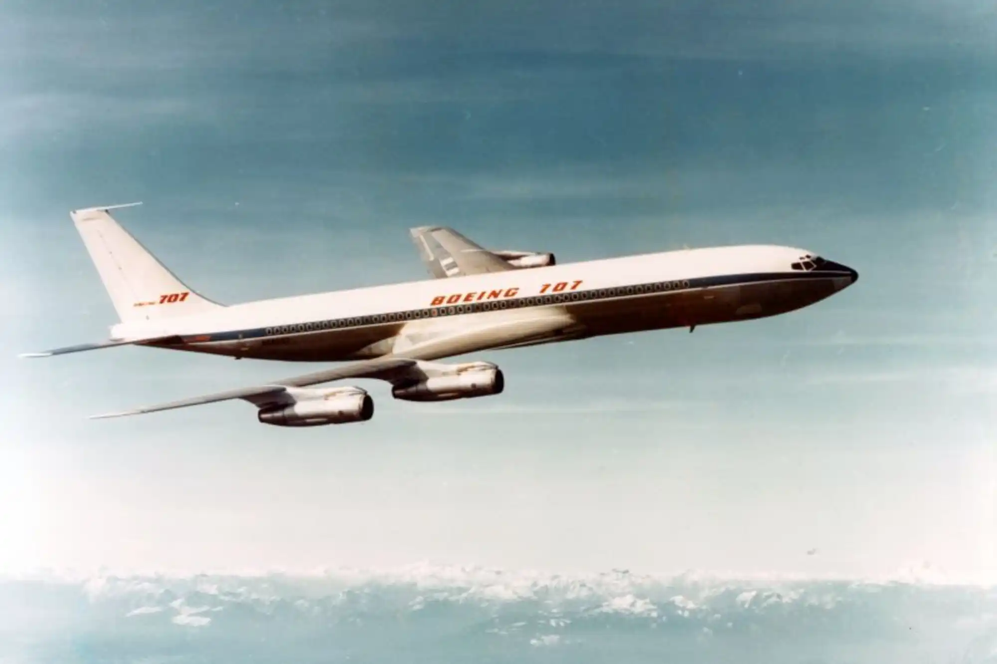 Boeing 707: From Dash 80 to Commercial Aviation Icon - Bolt Flight