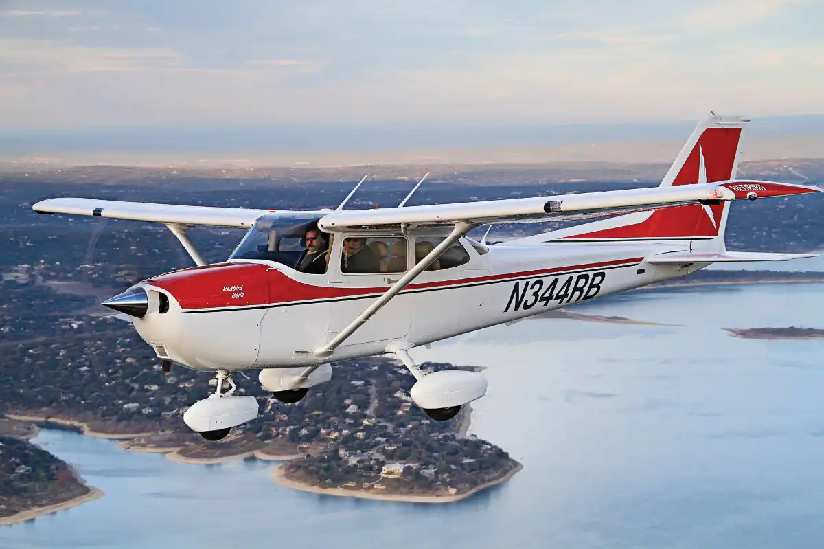 How Much Does It Cost To Own & Operate A Single Engine Cessna - Bolt Flight