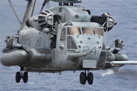 Guide to Amphibious Helicopters - Bolt Flight