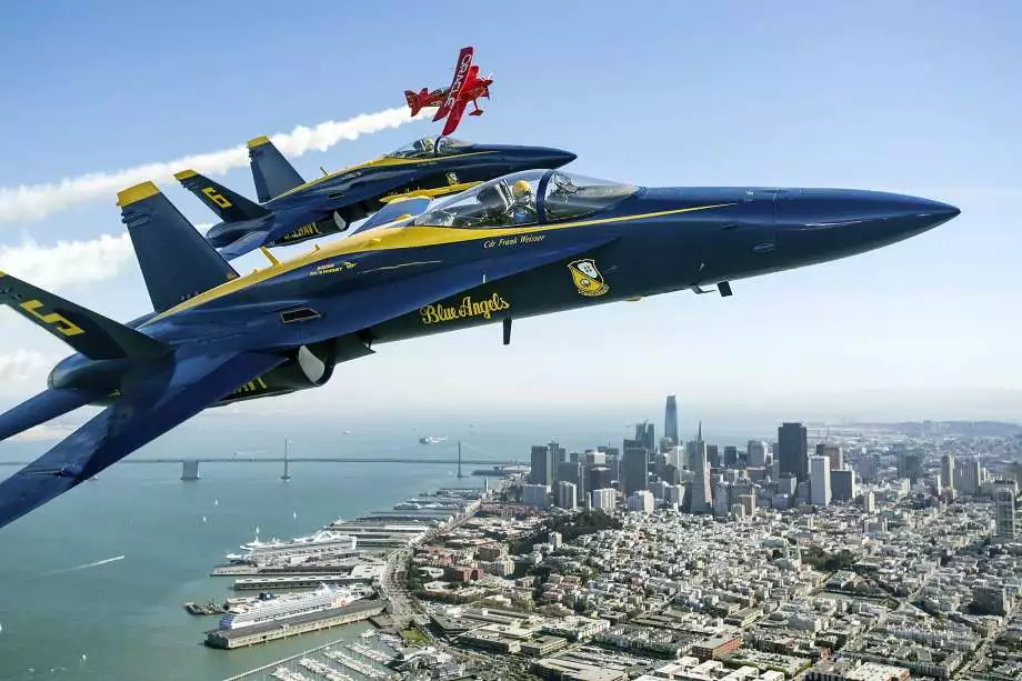 How Much Does a Blue Angel Pilot Make? - Bolt Flight