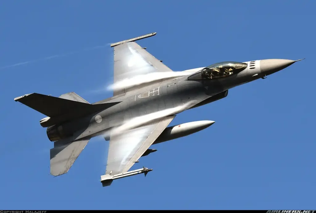 F-16A Fighting Falcon: The Icon of Modern Air Combat - Bolt Flight