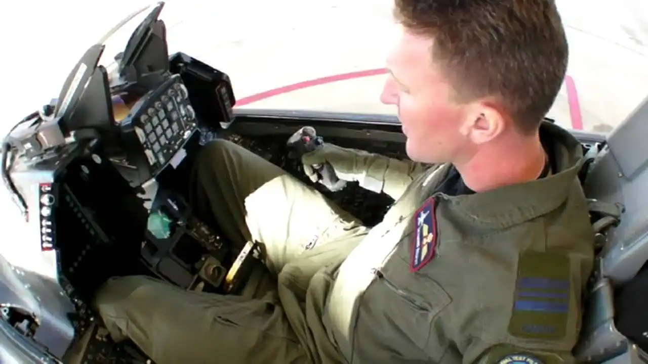 F-16 Cockpit: Evolution, Technology, and Design Innovations - Bolt Flight