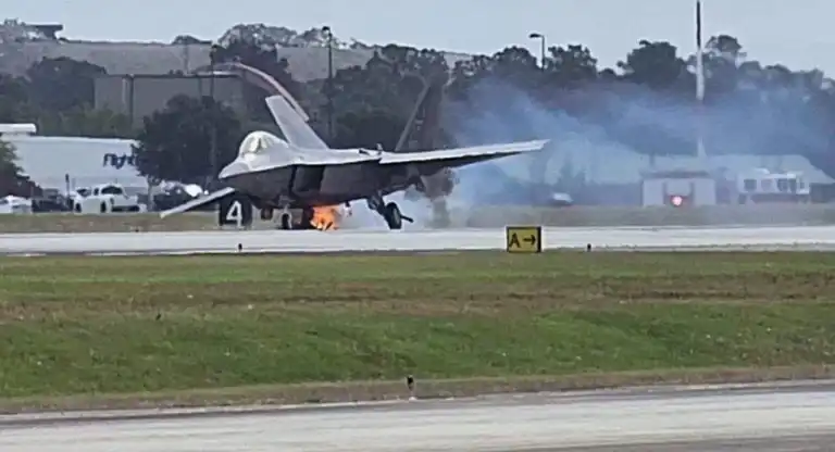 The F-22 Raptor Crash Incidents: A Detailed Analysis - Bolt Flight